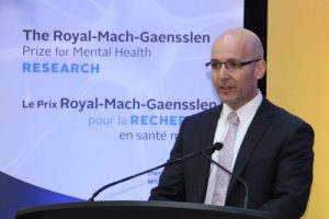 3rd annual prize awarded to Dr. Benjamin Goldstein | Mach-Gaensslen ...